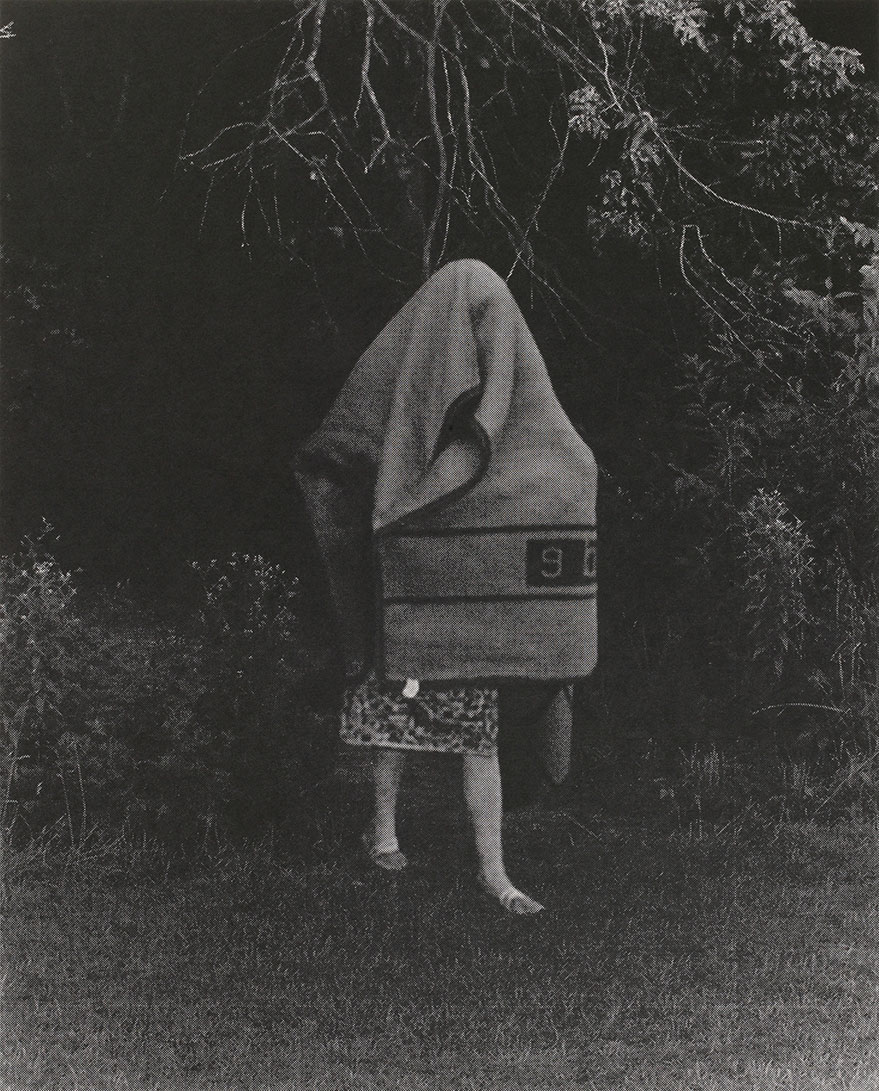 Hiding Figures (2011) – Nick Mobbs